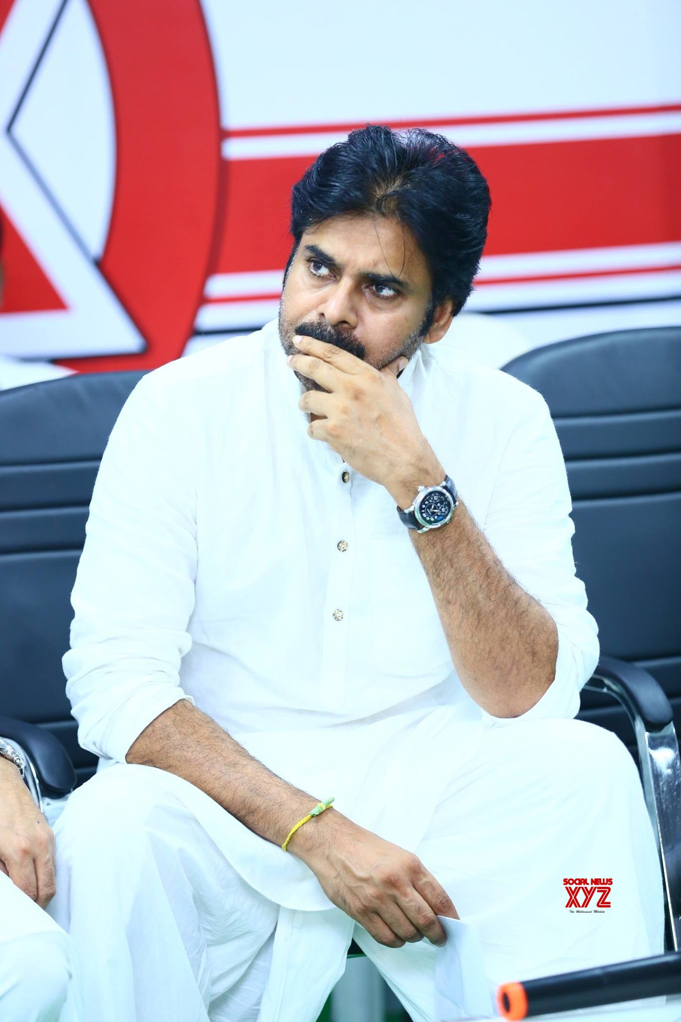 JanaSena Chief Pawan Kalayan Inviting Balaraju Into The Party - Gallery ...