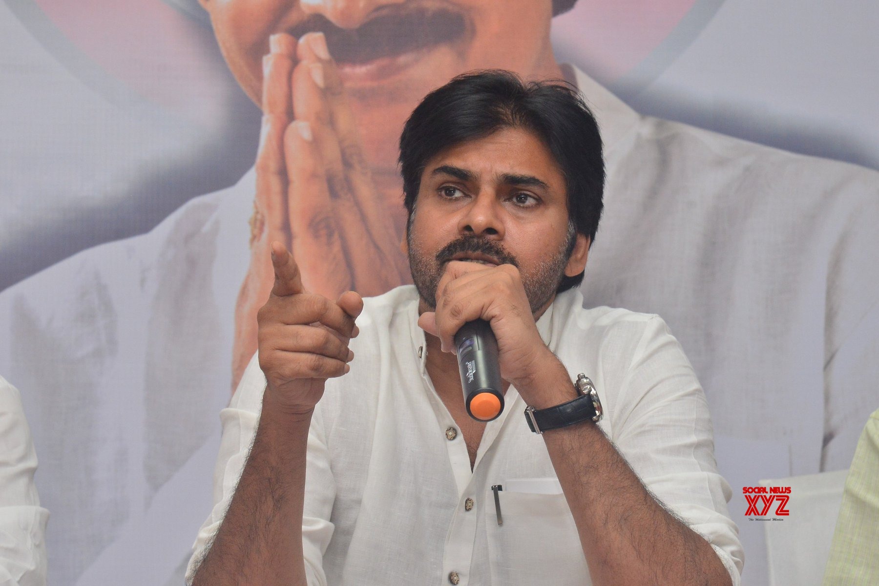 Janasena Chief Pawan Kalyan Press Meet At Kakinada - Gallery - Social News XYZ