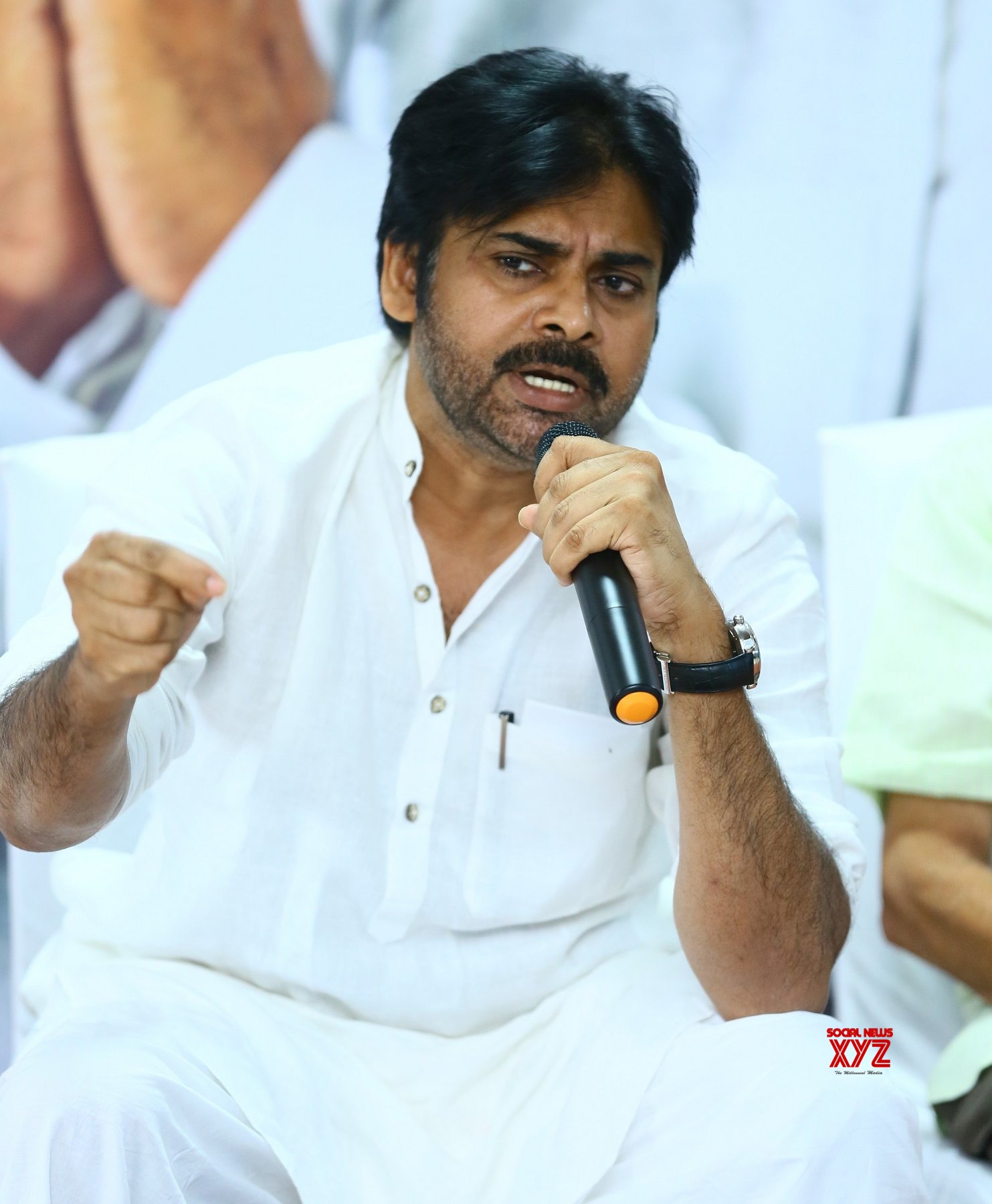 Janasena Chief Pawan Kalyan Press Meet At Kakinada - Gallery - Social News XYZ