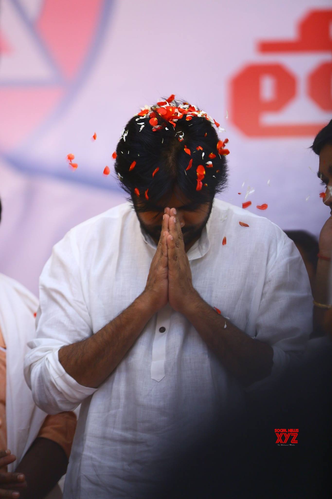 JanaSena Chief Sri Pawan Kalyan Meeting With Rajahmundry Brahmin Community - Gallery - Social ...