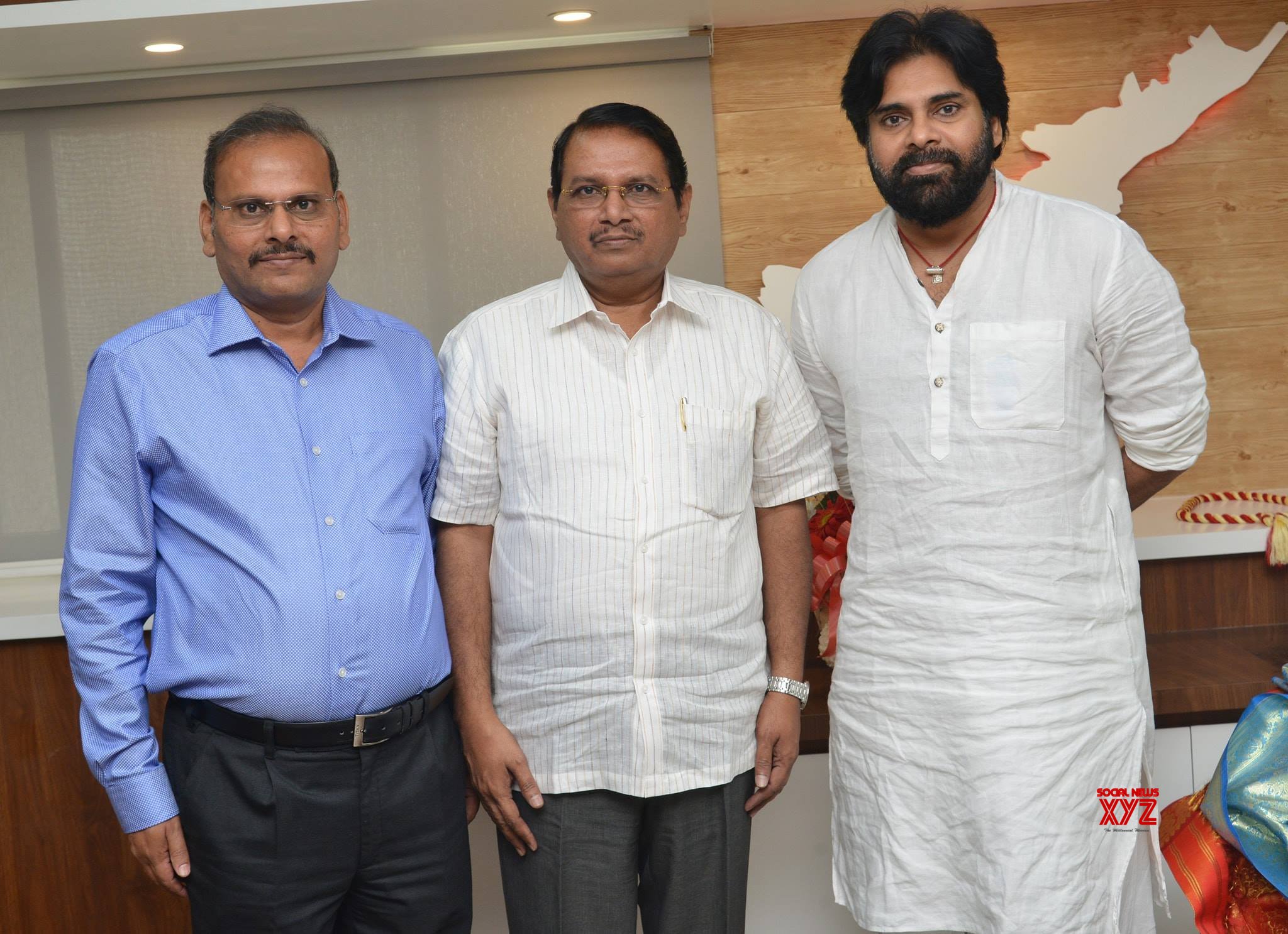 JanaSena Chief Pawan Kalyan Welcomes Tamilnadu Ex Chief Secretary Ram ...