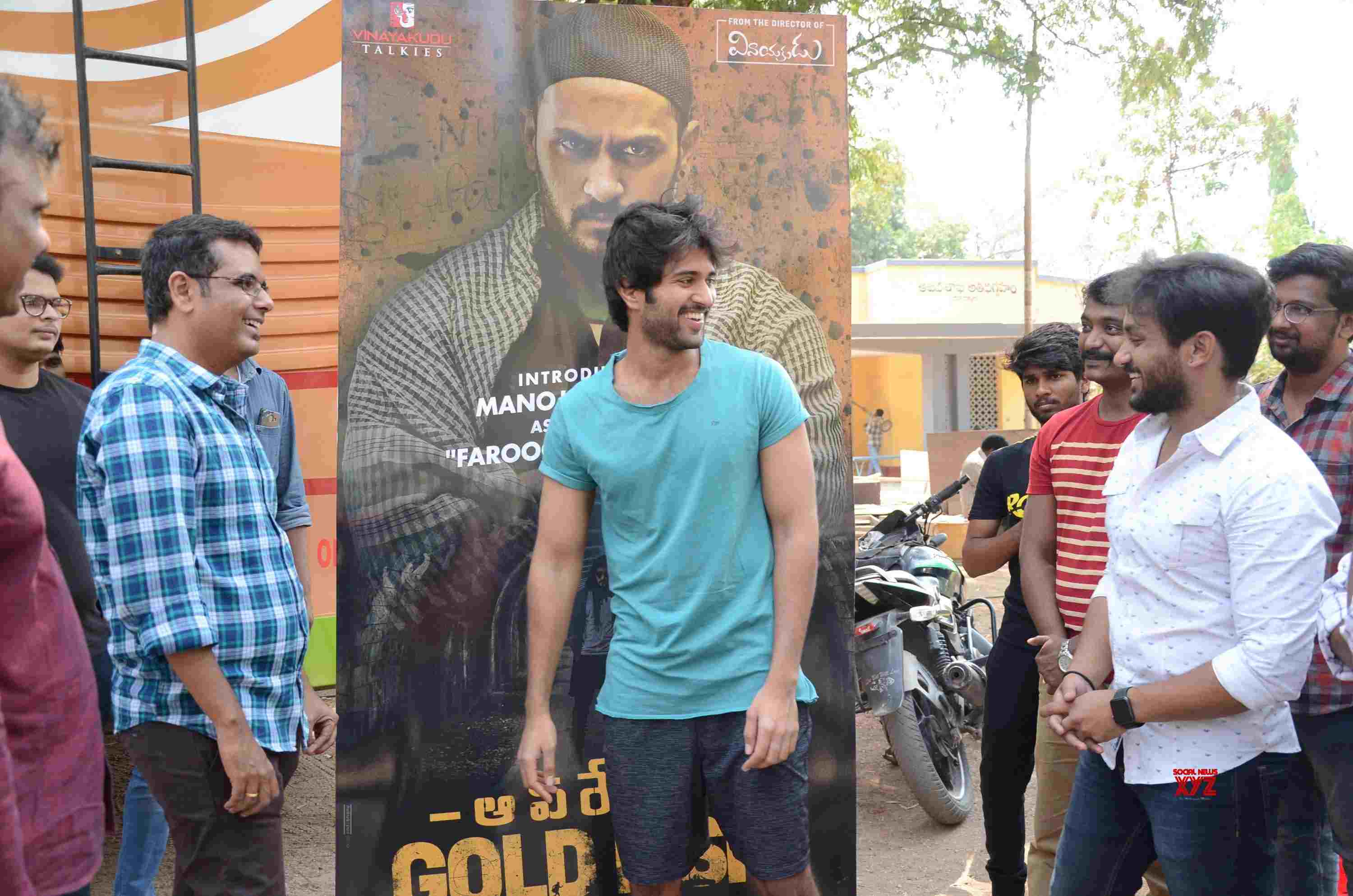 Vijay Deverakonda Unveils The First Look Of Manoj Nandam In OGF ...