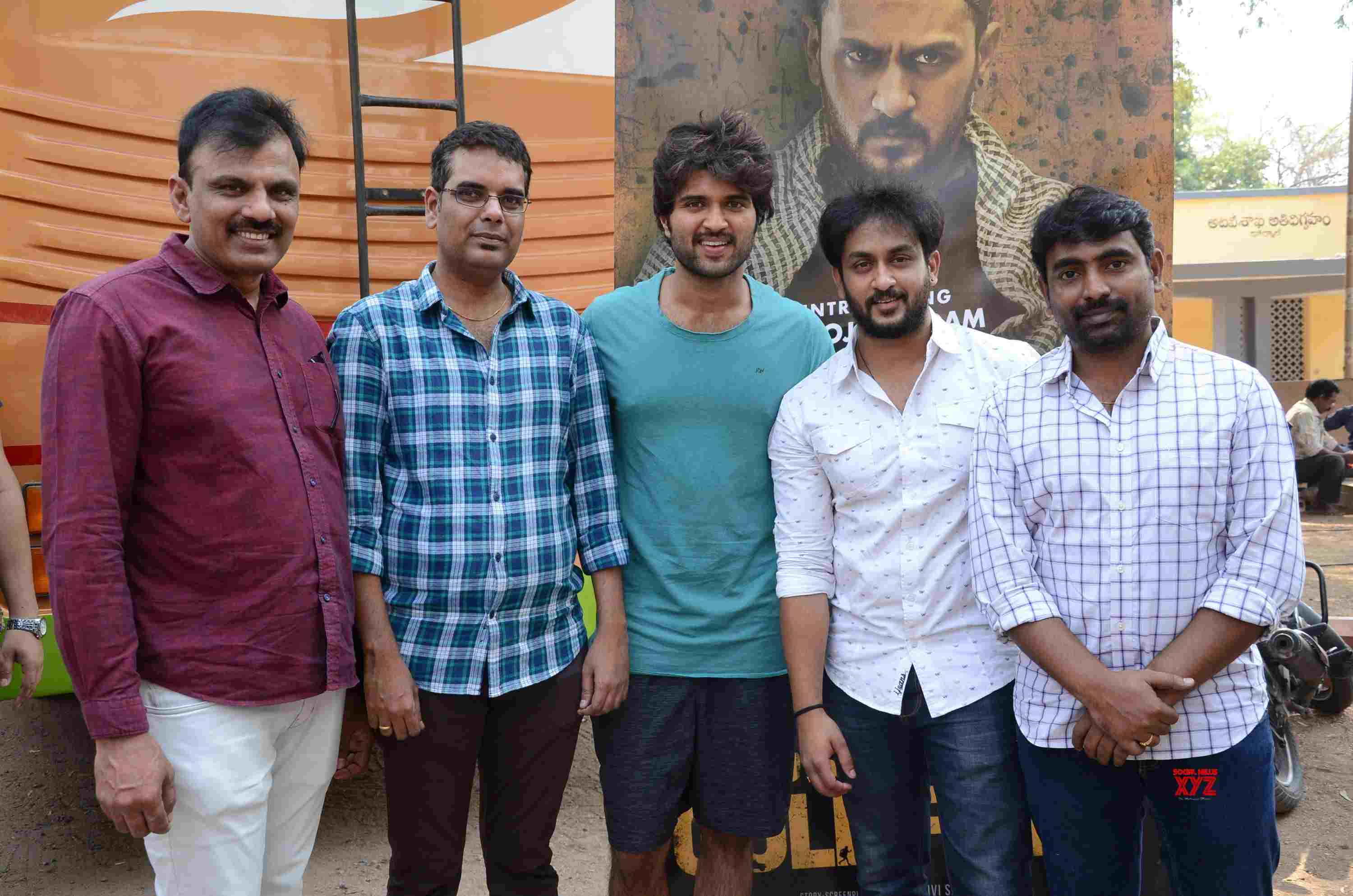 Vijay Deverakonda Unveils The First Look Of Manoj Nandam In OGF ...