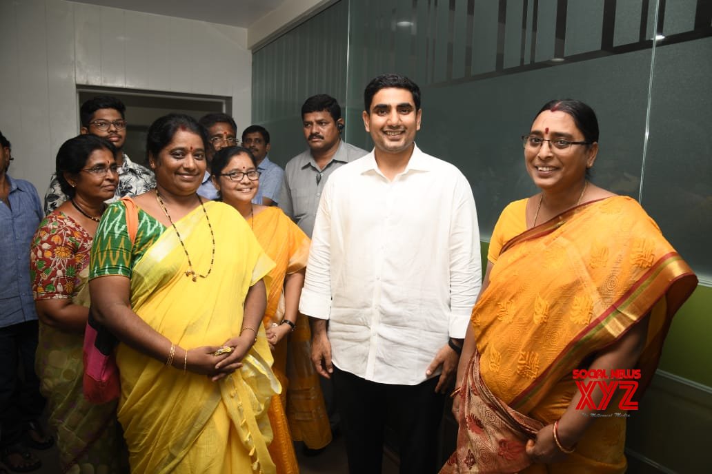 Nara Lokesh Meets With TDP Party Workers And Fans - Gallery - Social News XYZ