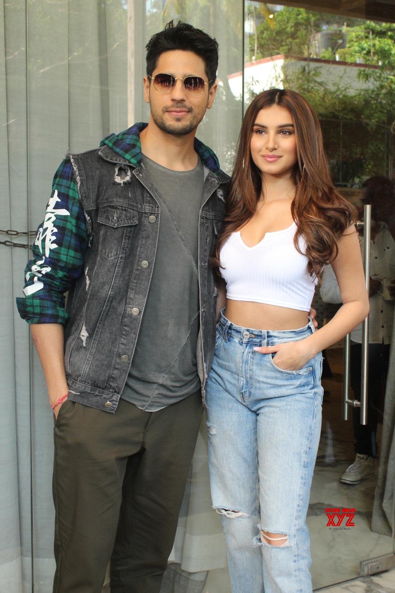 Tara Sutaria And Siddharth Malhotra Spotted Promoting Their Upcoming ...