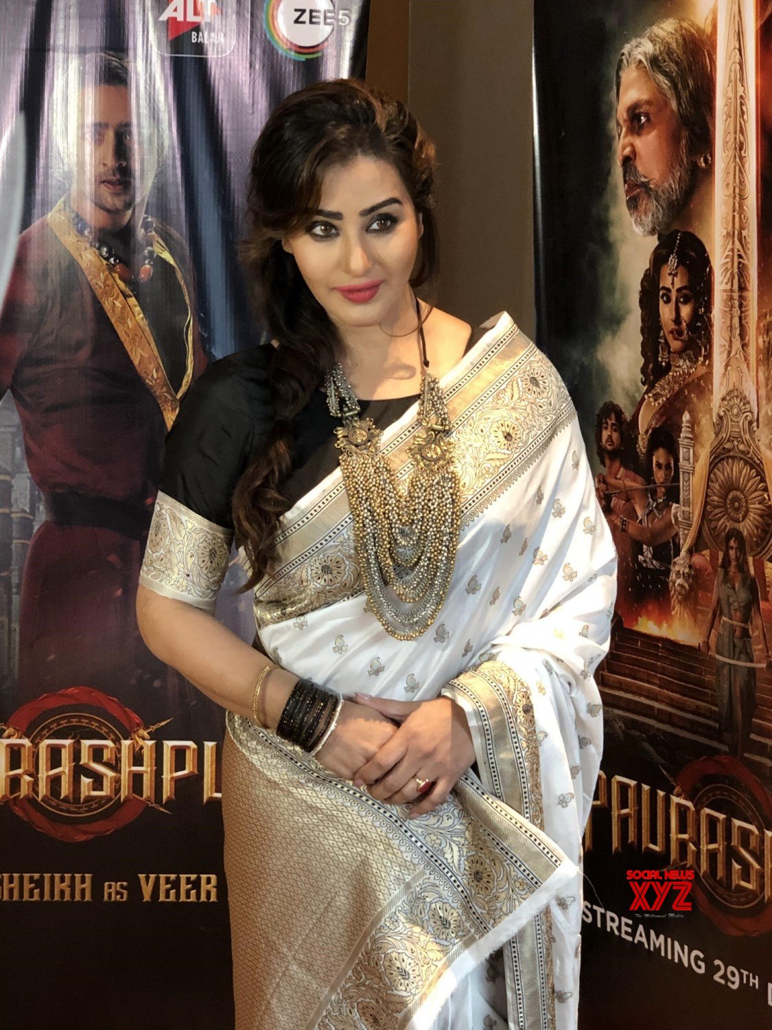 Shilpa Shinde And Shaheer Shaikh Of Alt Balaji Zee5's Upcoming Show Paurashpur Spotted Promoting ...