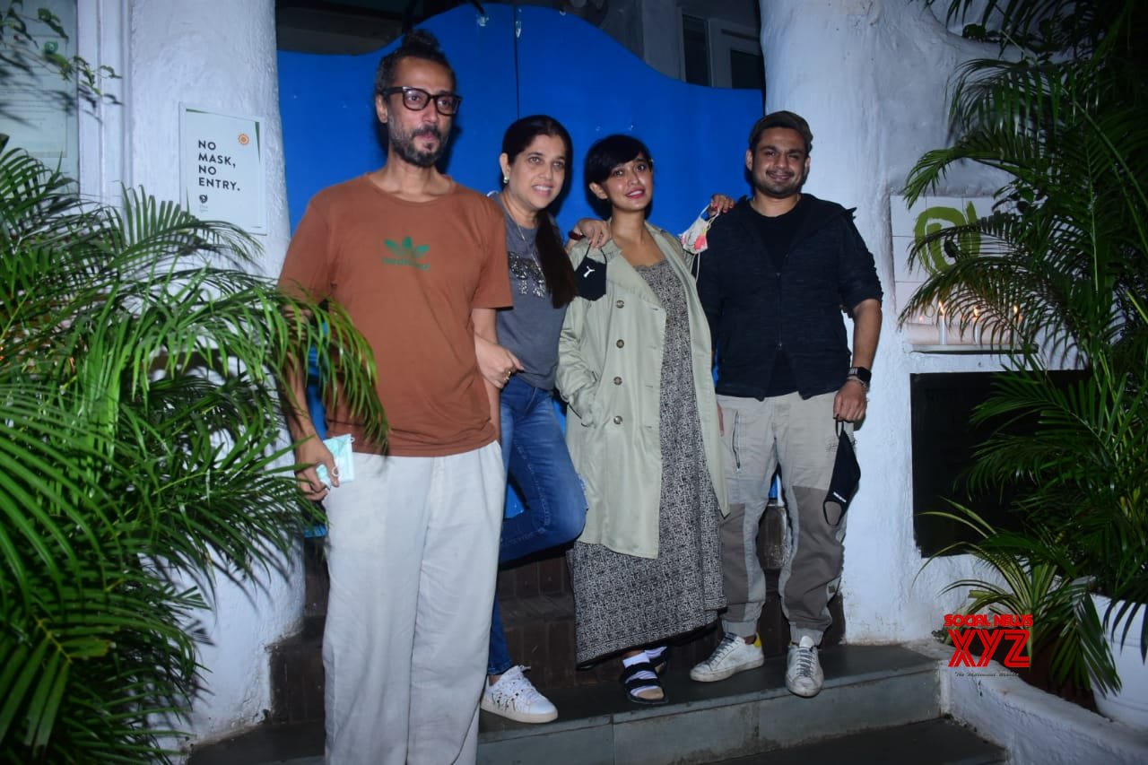 Short Film Shameless - Shabinaa Khan, Keith Gomes, Sayani Gupta and ...