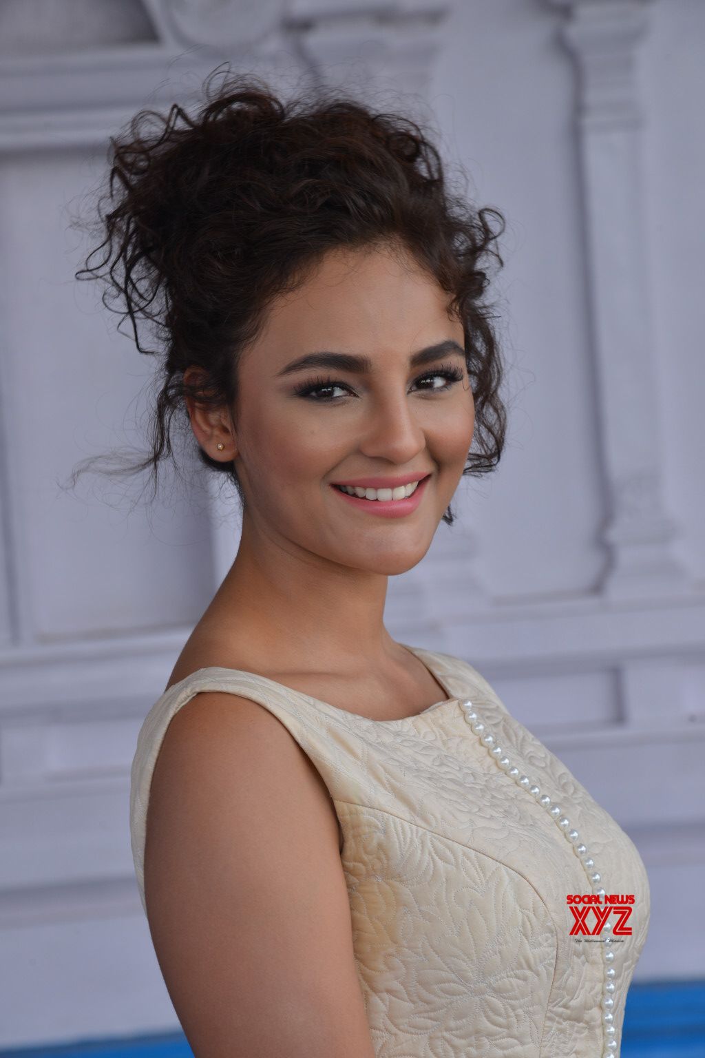 Actress Seerat Kapoor Glam Stills - Social News XYZ