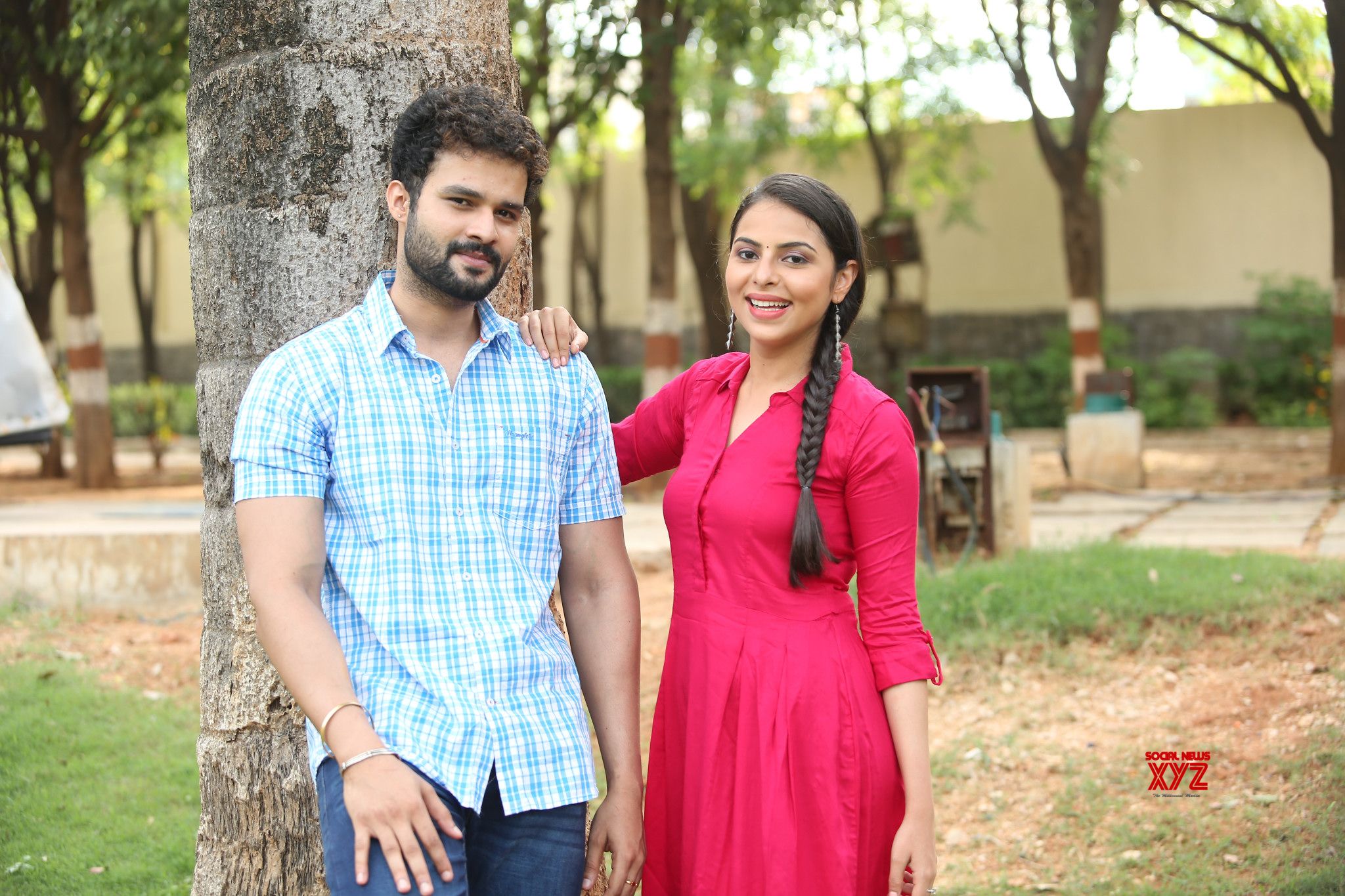 2 Friends Movie Stills - Social News XYZ