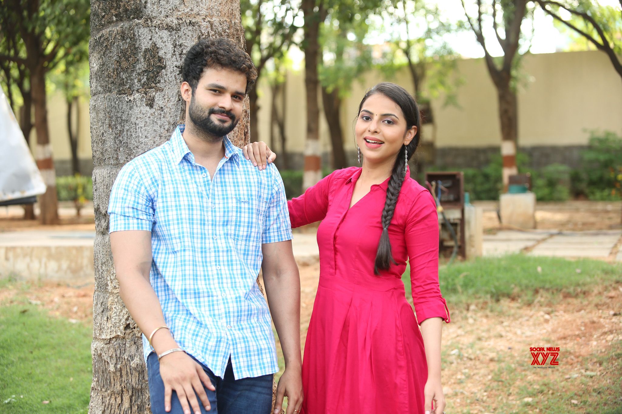 2 Friends Movie Stills - Social News XYZ