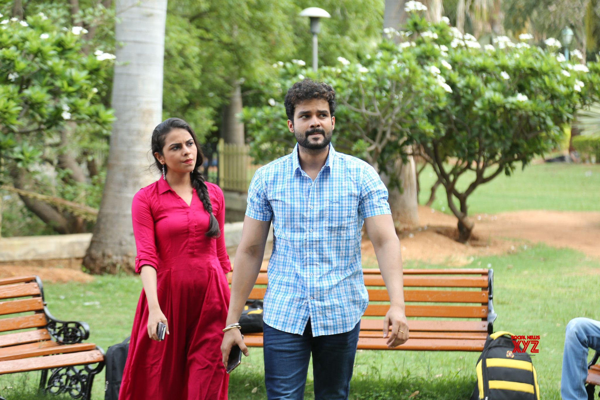 2 Friends Movie Stills - Social News XYZ