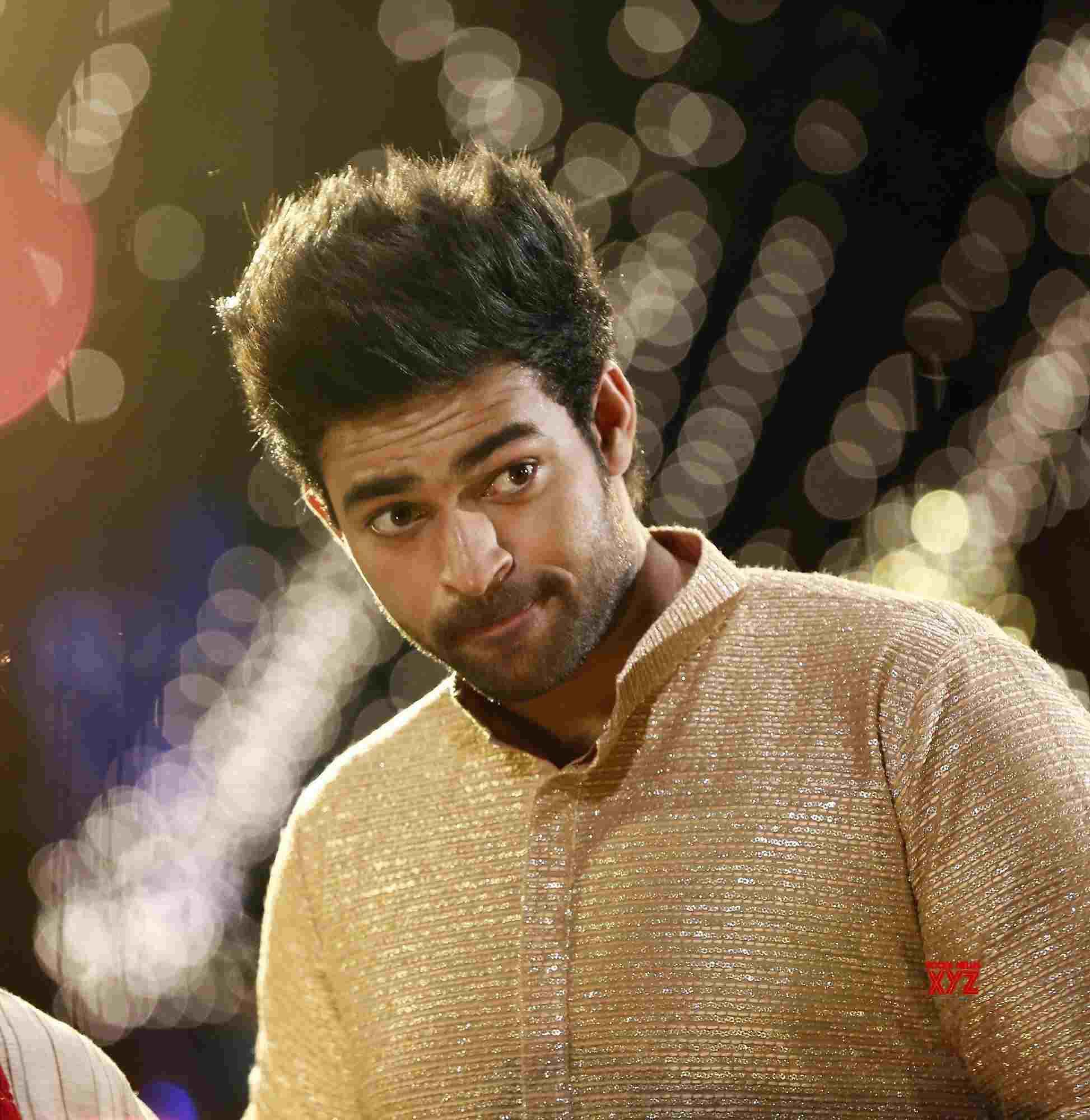 Fidaa Movie Stills - Social News XYZ