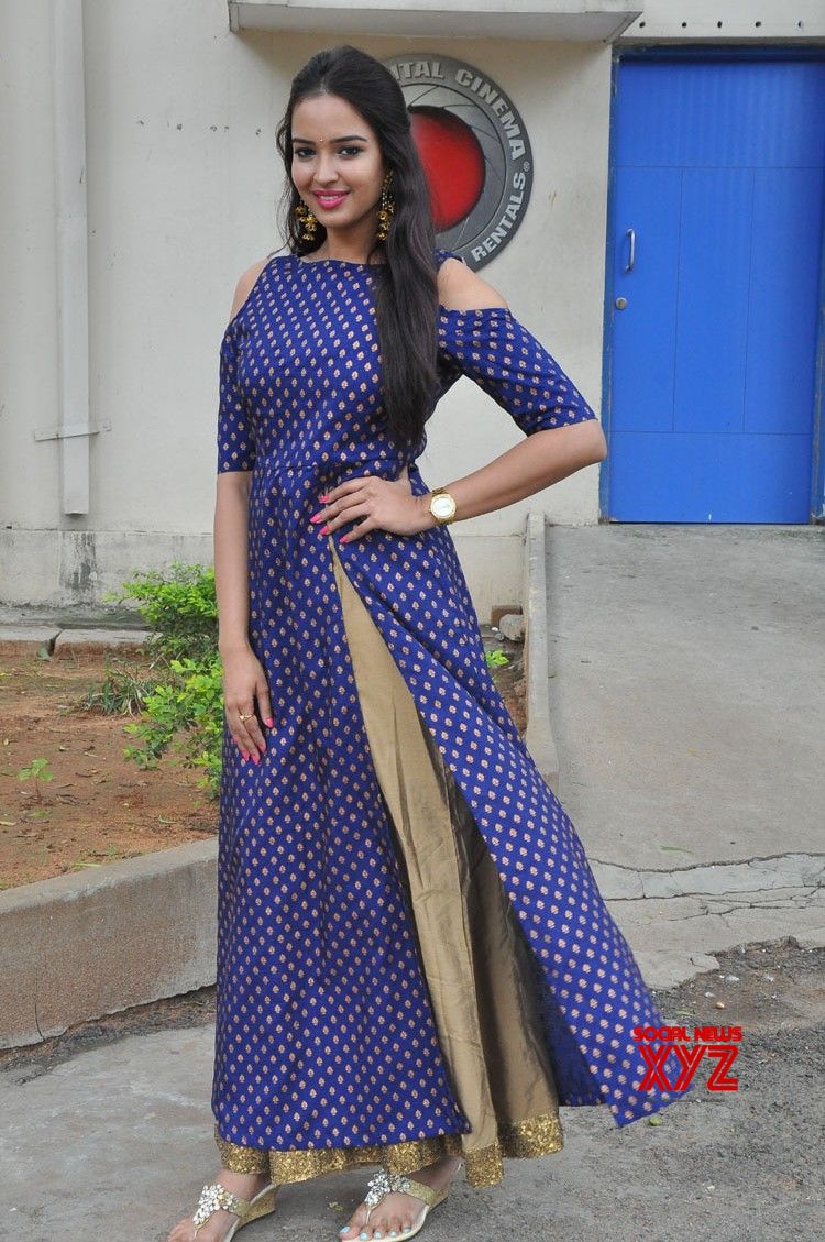 Actress Poojitha Ponnada Stills From Darshakudu Pressmeet - Social News XYZ