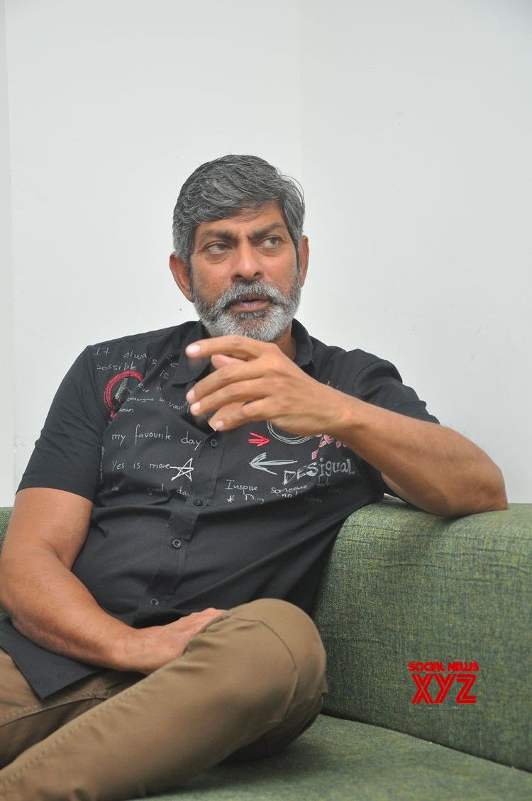 Jagapati Babu Stills From Jaya Janaki Nayaka Movie Interview - Social ...