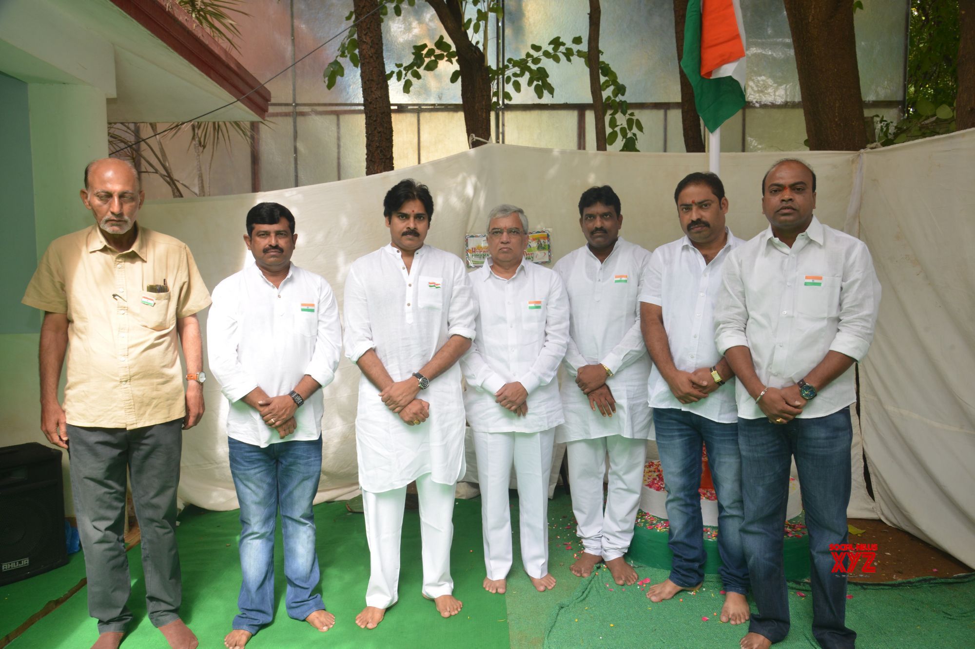 Janasena Party Chief Pawan Kalyan Flag Hoisting At Party Office Gallery - Social News XYZ