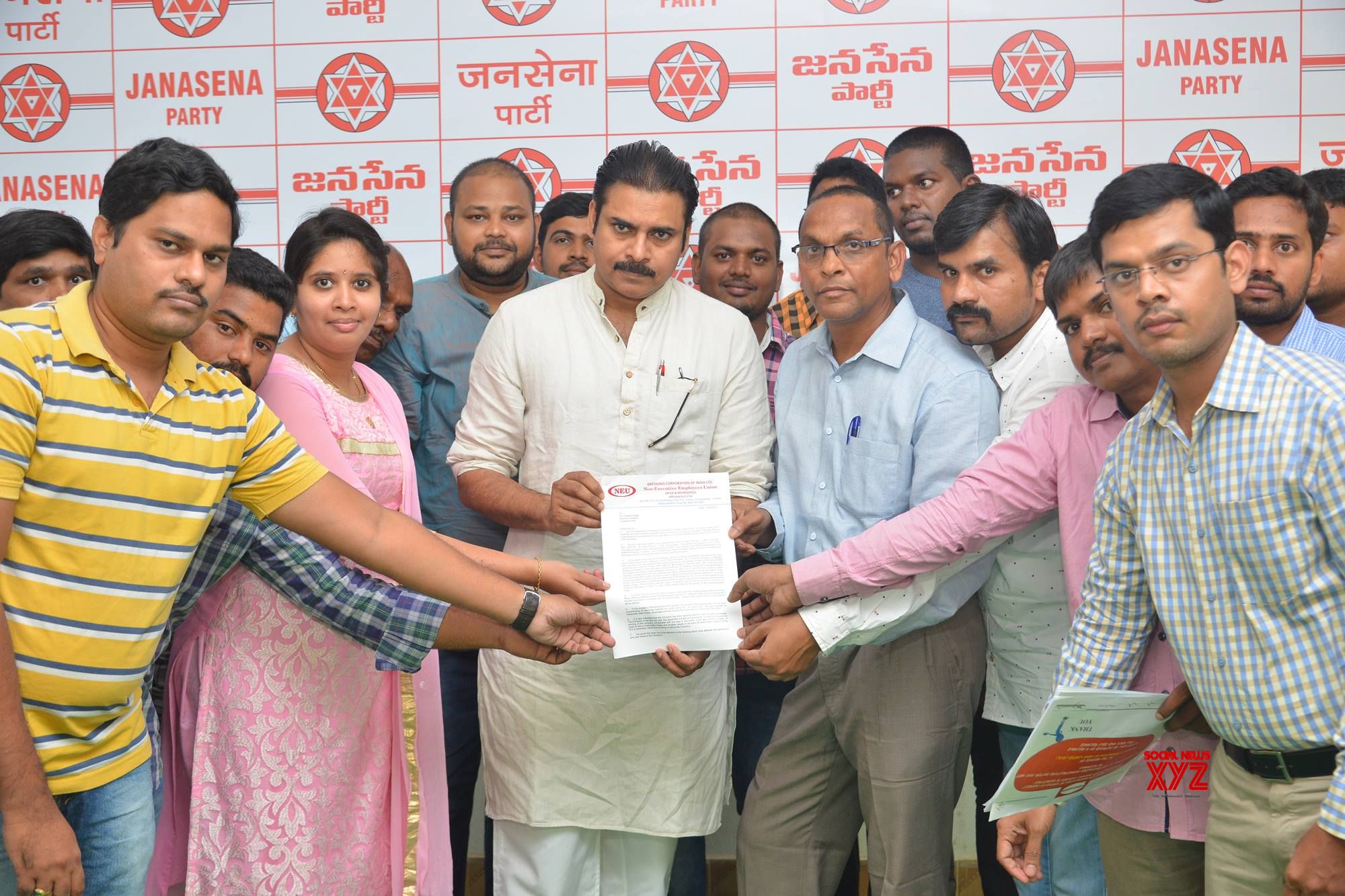 Janasena Party Chief Pawan Kalyan Meet With Dredging Corporation of India Employees Gallery ...