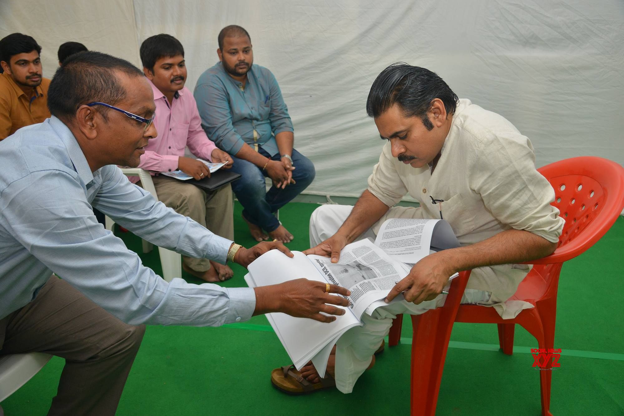 Janasena Party Chief Pawan Kalyan Meet With Dredging Corporation of India Employees Gallery ...