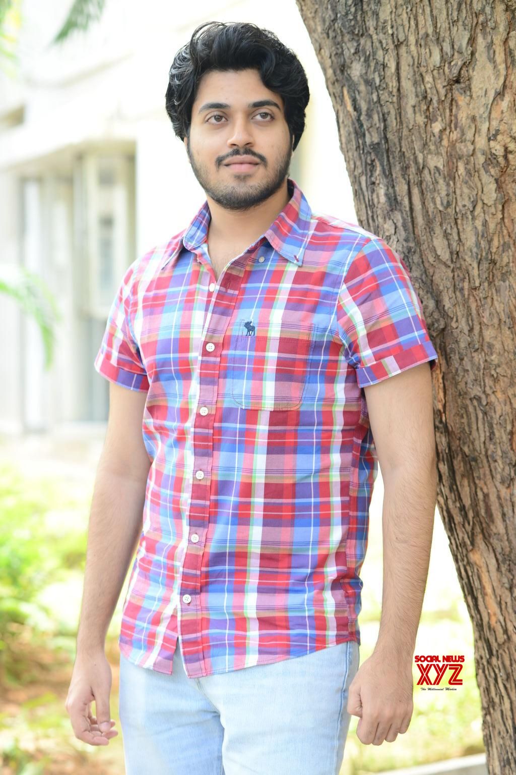 Gulf Movie Hero Chetan Maddineni Interview Stills - Social News XYZ