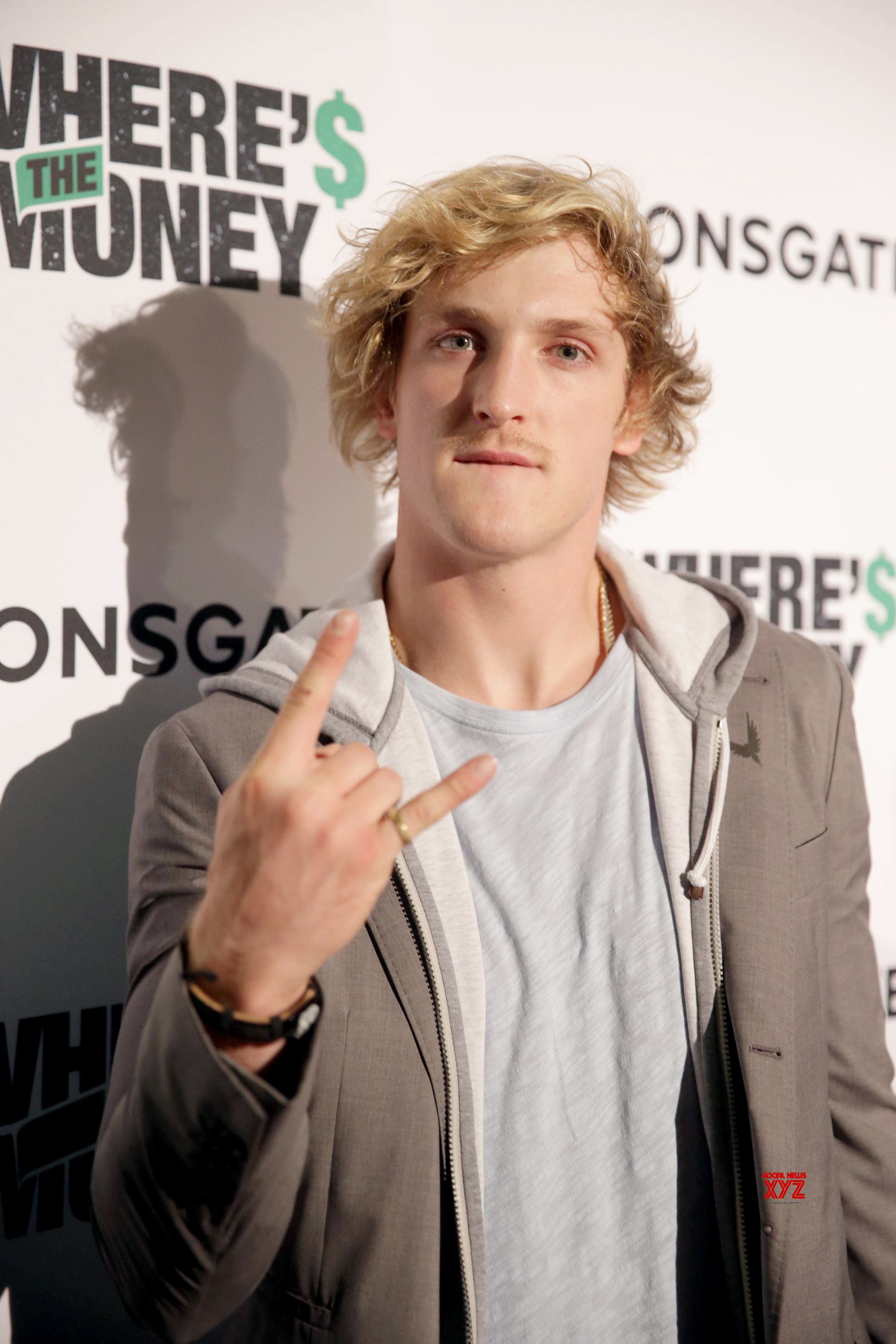 Wheres The Money Premiere Footage Gallery - Social News XYZ
