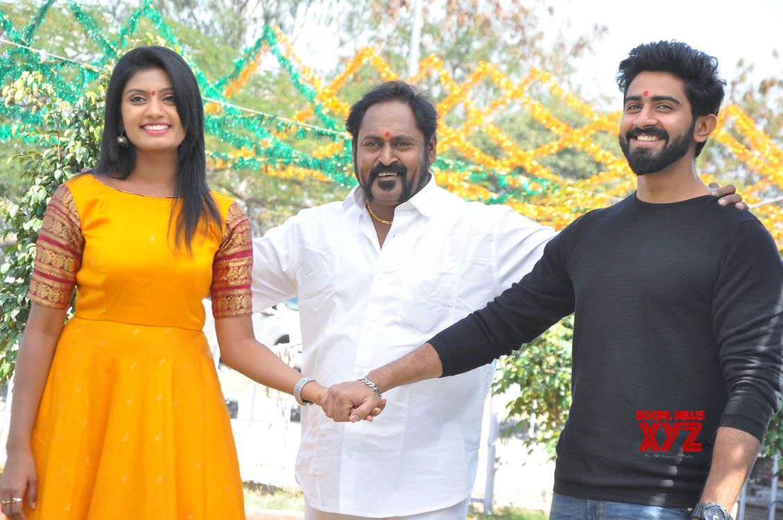 Chethilo Cheyyesi Cheppu Bava Movie Opening Gallery - Social News XYZ