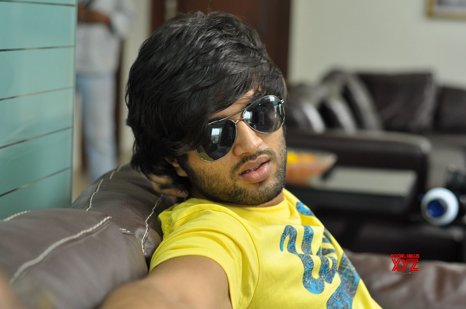Vijay Devarakonda Movie "Ye Mantram Vesave" Stills - Social News XYZ