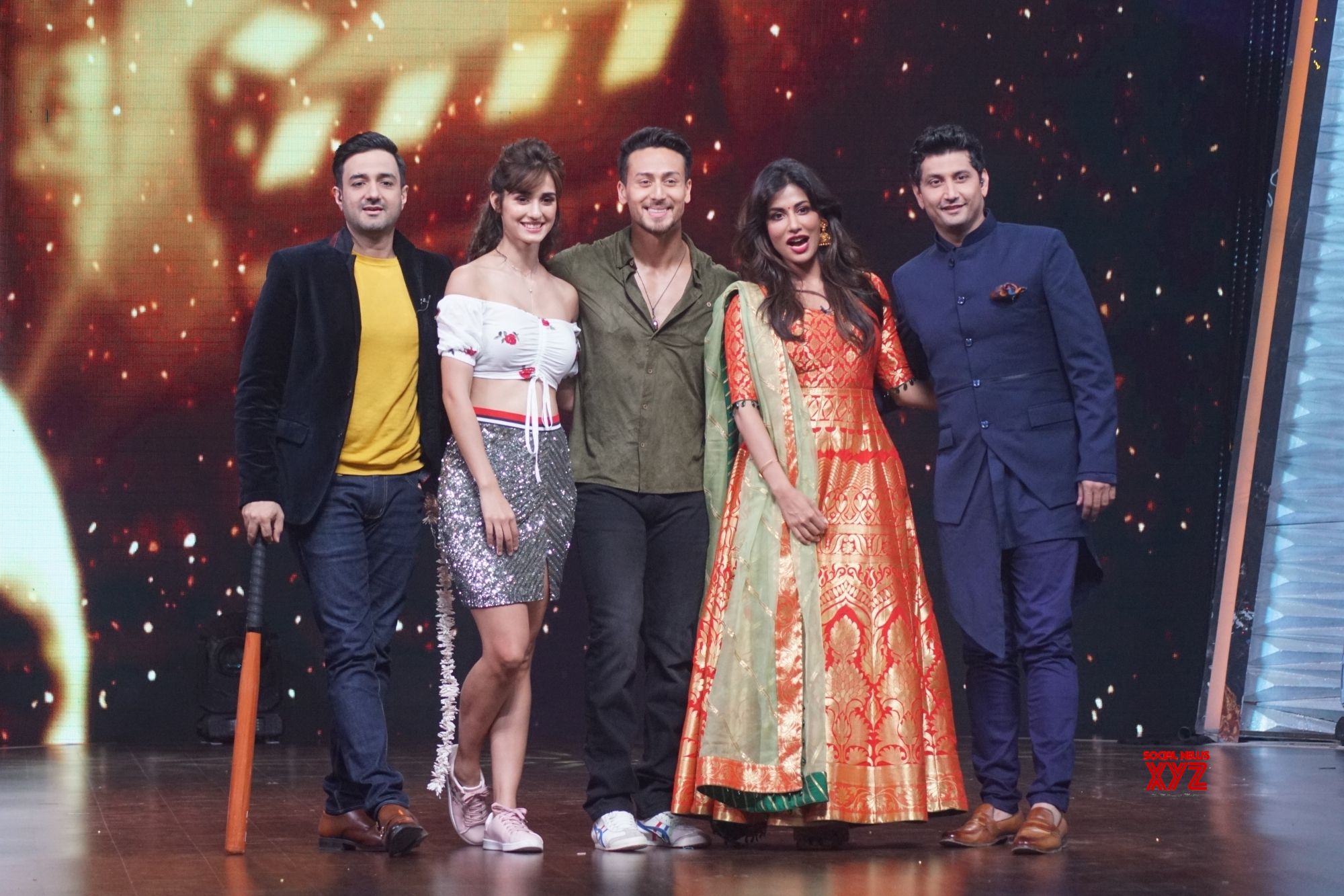 Mumbai: cast of Baaghi 2 on the sets of DID Little Master #Gallery ...