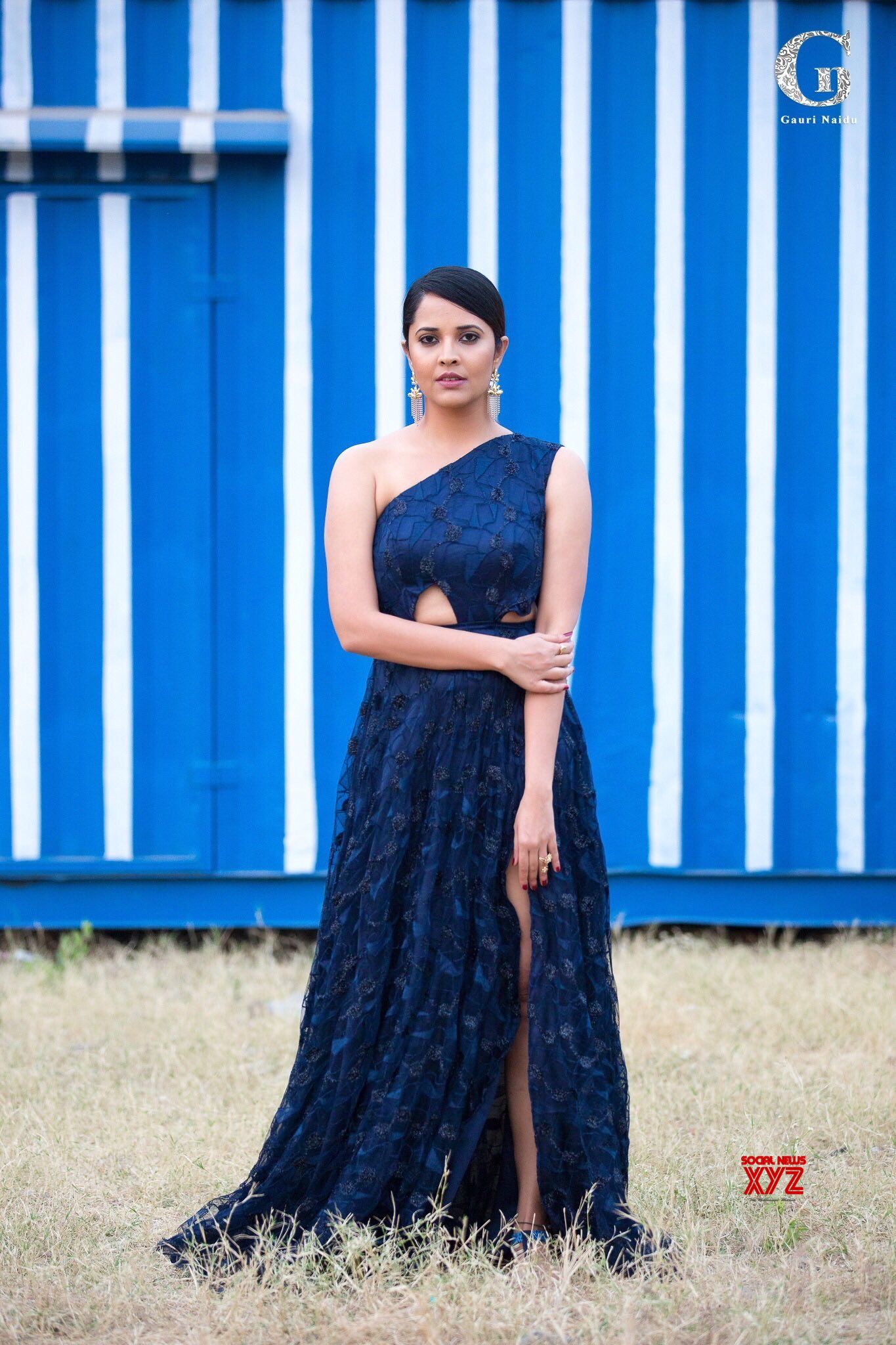 Actress Anasuya Bharadwaj Latest Photo Shoot Stills - Social News XYZ