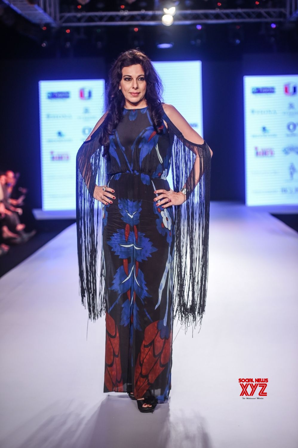 Mumbai: Bombay Times Fashion Week 2018 Day 2 Rina Dhaka, Poonam Soni's ...
