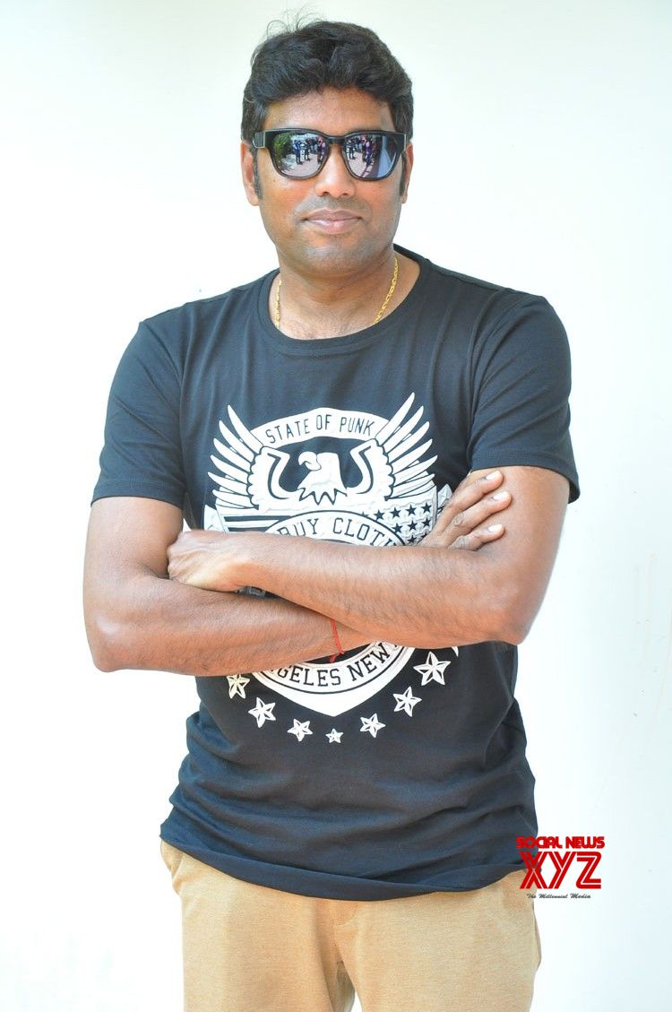 Rangasthalam DOP Rathnavelu Interview Stills - Social News XYZ