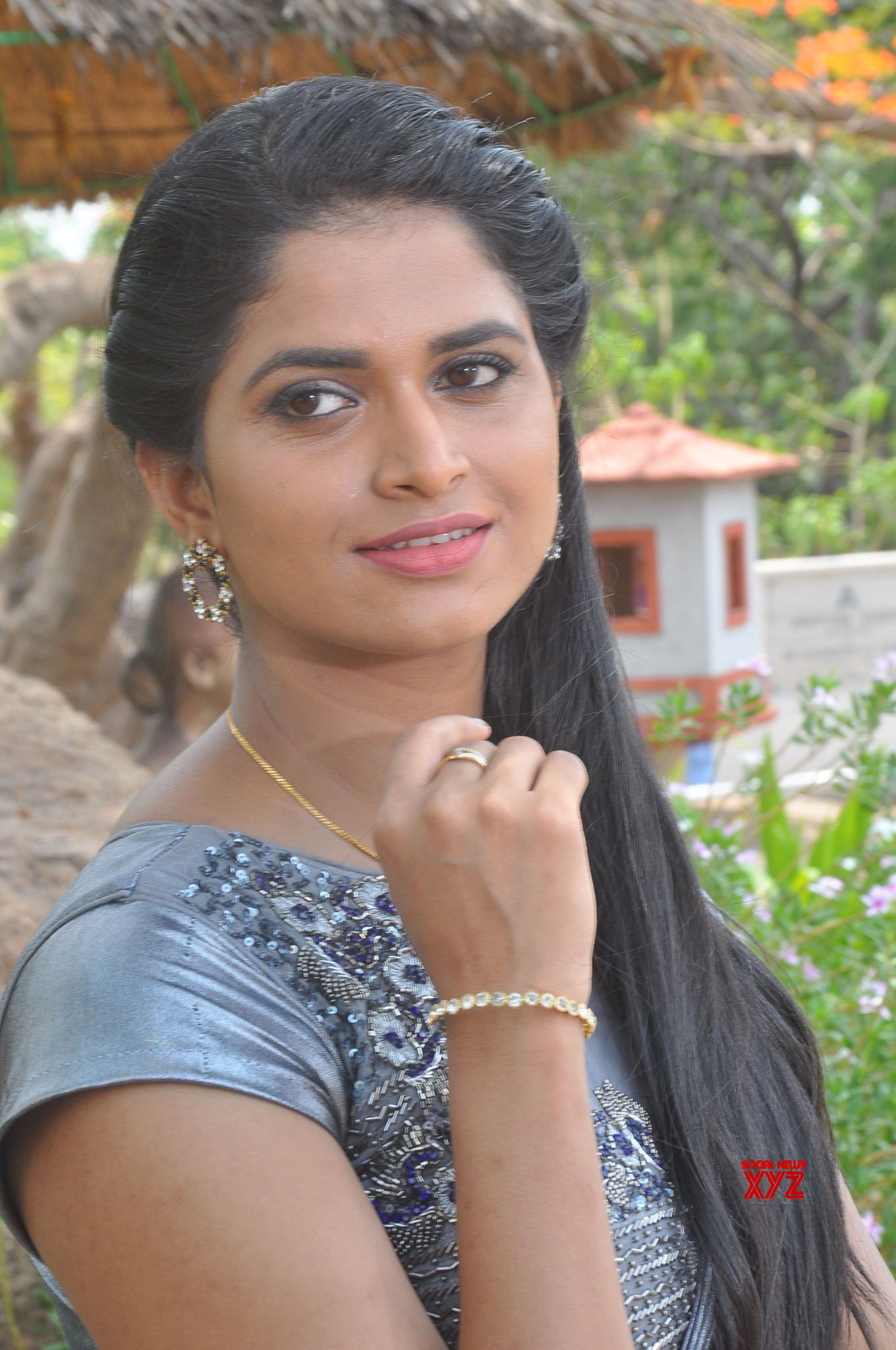 Actress Suma Poojari Stills - Social News XYZ