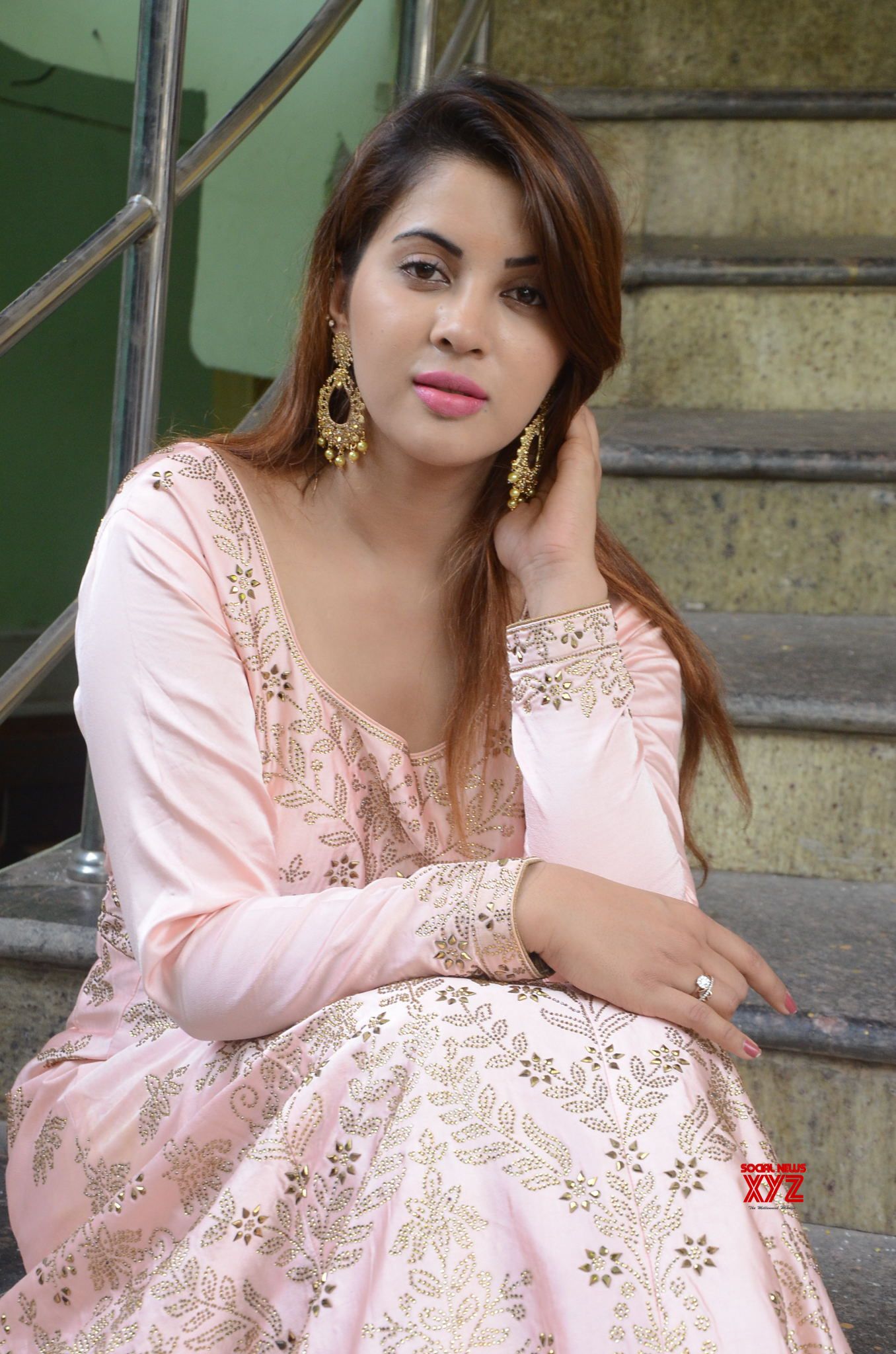 Actress Sahar Stills From Sri Tirumala Tirupati Venkateswara Films ...