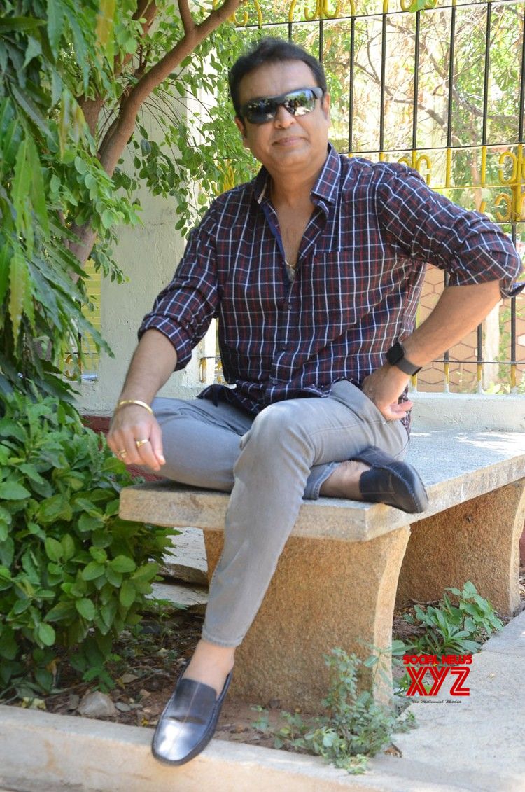 Sr Naresh Stills From Sammohanam Movie Interview - Social News XYZ