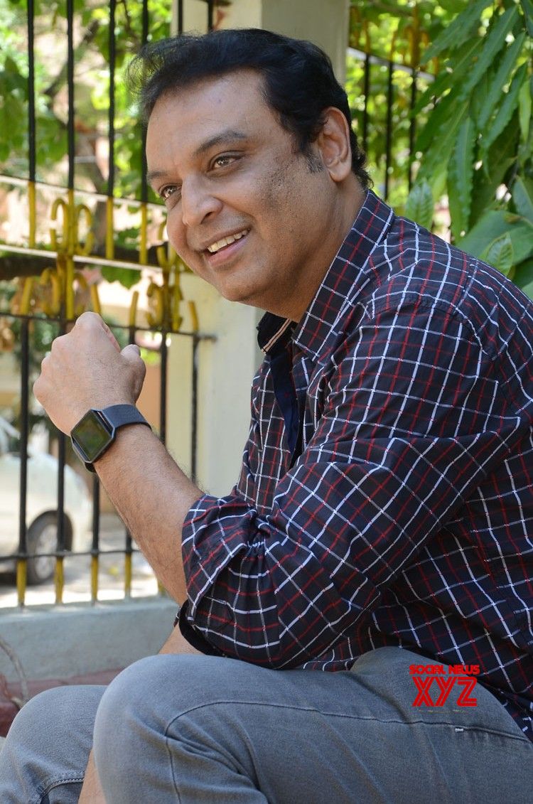 Sr Naresh Stills From Sammohanam Movie Interview - Social News XYZ