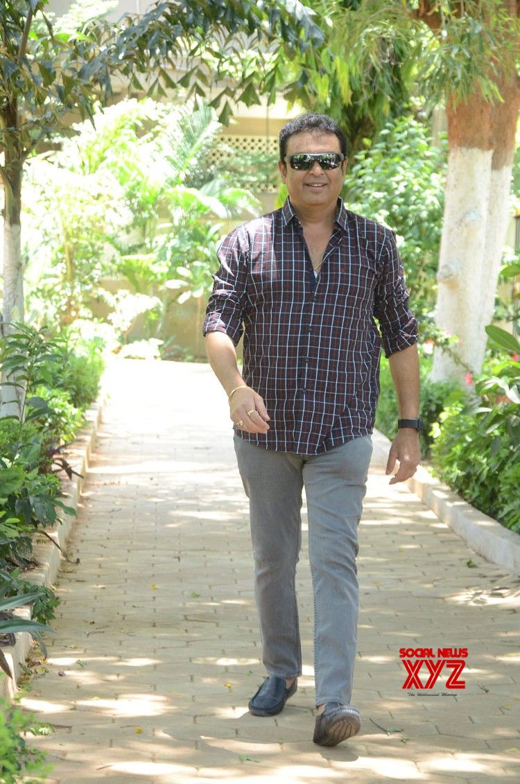 Sr Naresh Stills From Sammohanam Movie Interview - Social News XYZ