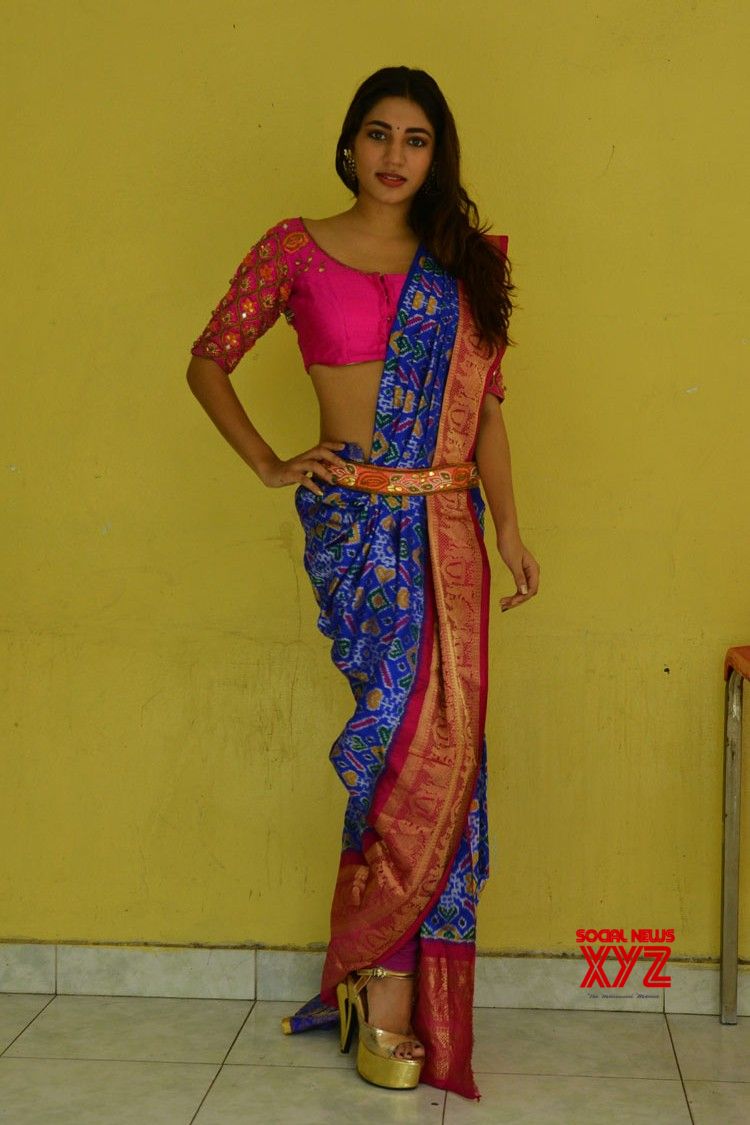 Actress Sonakshi Singh Rawat New Stills From Naa Love Story Movie ...