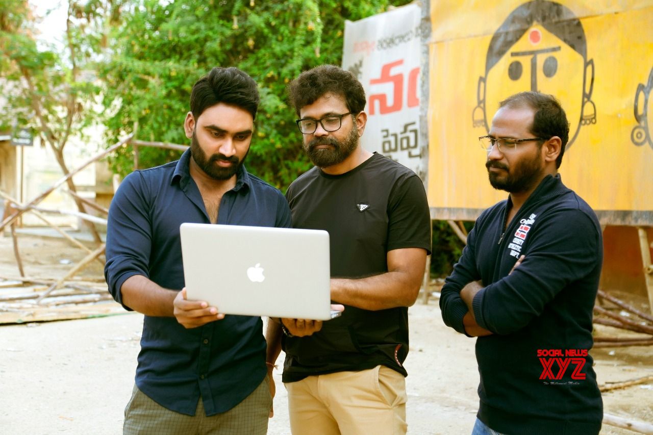 Anthaku Minchi Movie Stills - Social News XYZ