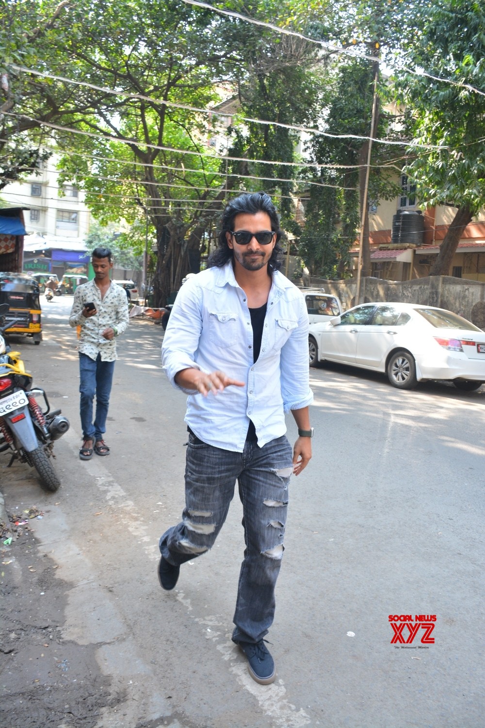 Mumbai: Harshavardhan Rane seen at Mumbai's Bandra #Gallery - Social ...