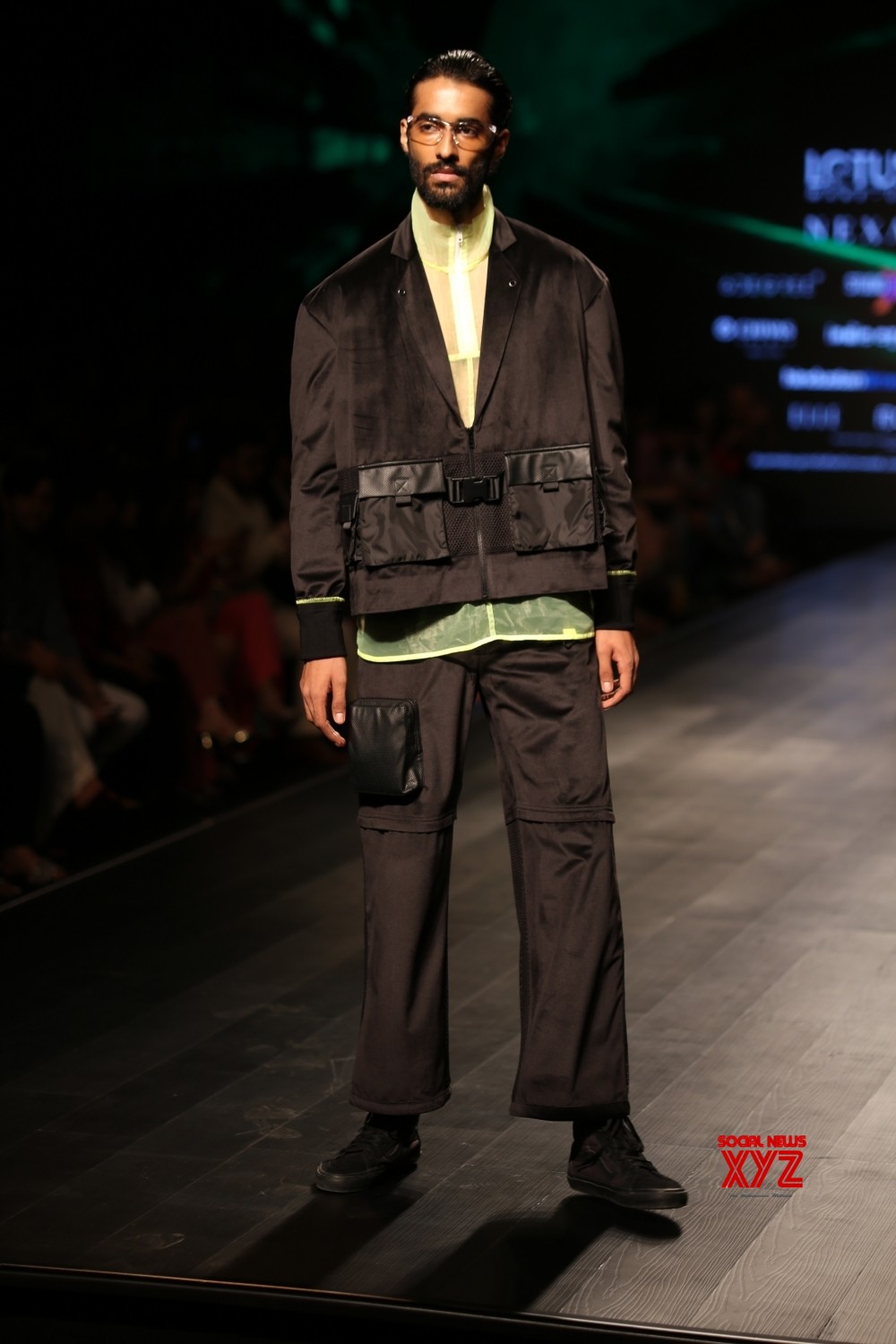 New Delhi: Lotus Make Up India Fashion Week Spring Summer 2019 Nought ...