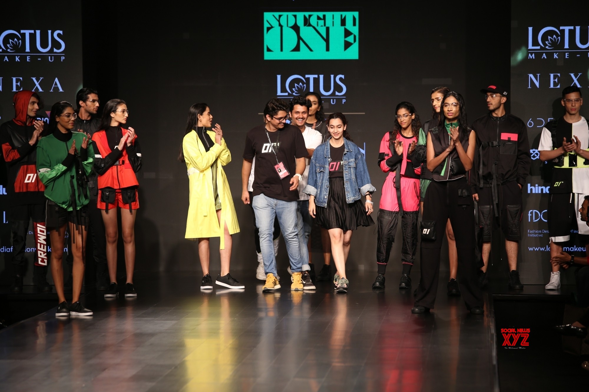 New Delhi: Lotus Make Up India Fashion Week Spring Summer 2019 Nought ...