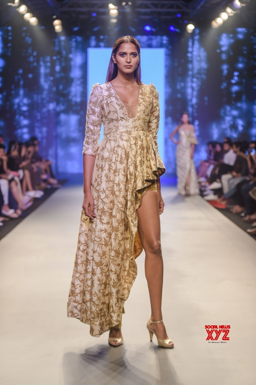 Mumbai: Bombay Times Fashion Week 2018 Day 2 Timsy Dhawan's show # ...