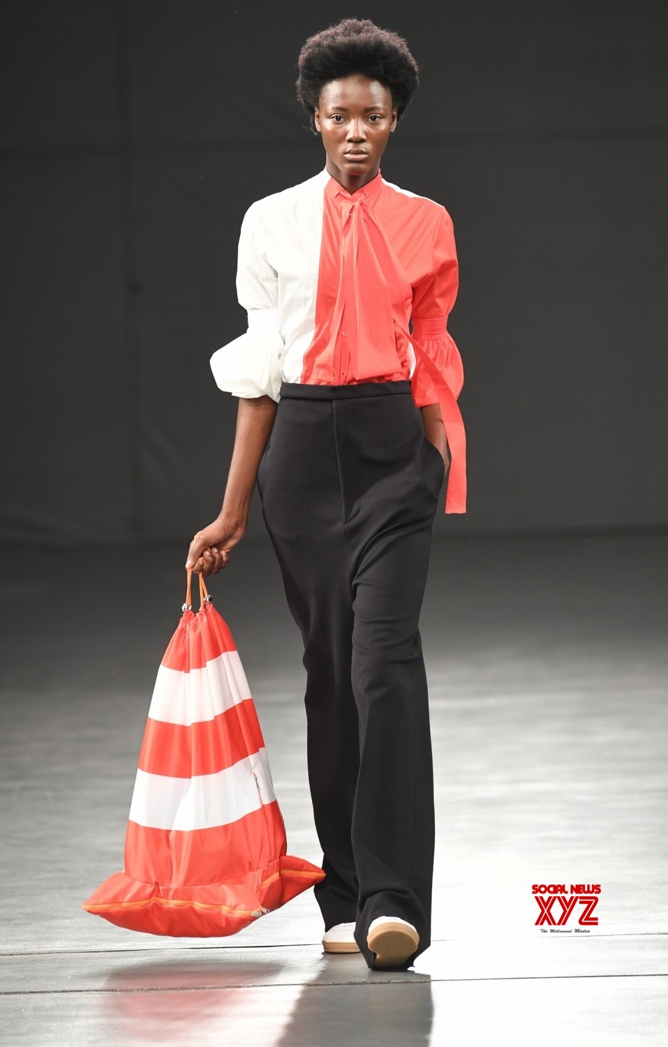 PORTUGAL PORTO: PORTUGAL FASHION WEEK - MARIA GAMBINA #Gallery - Social ...