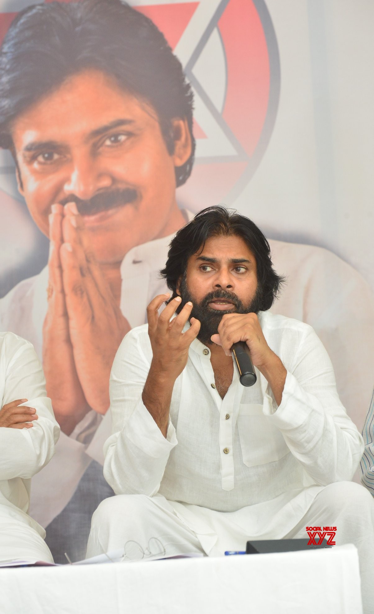 JanaSena Chief Pawan Kalyan Press Meet On Cyclone Titli In Vizag Gallery - Social News XYZ