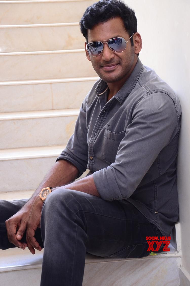 Hero Vishal Stills from Pandem Kodi 2 Movie Success Interview - Social ...