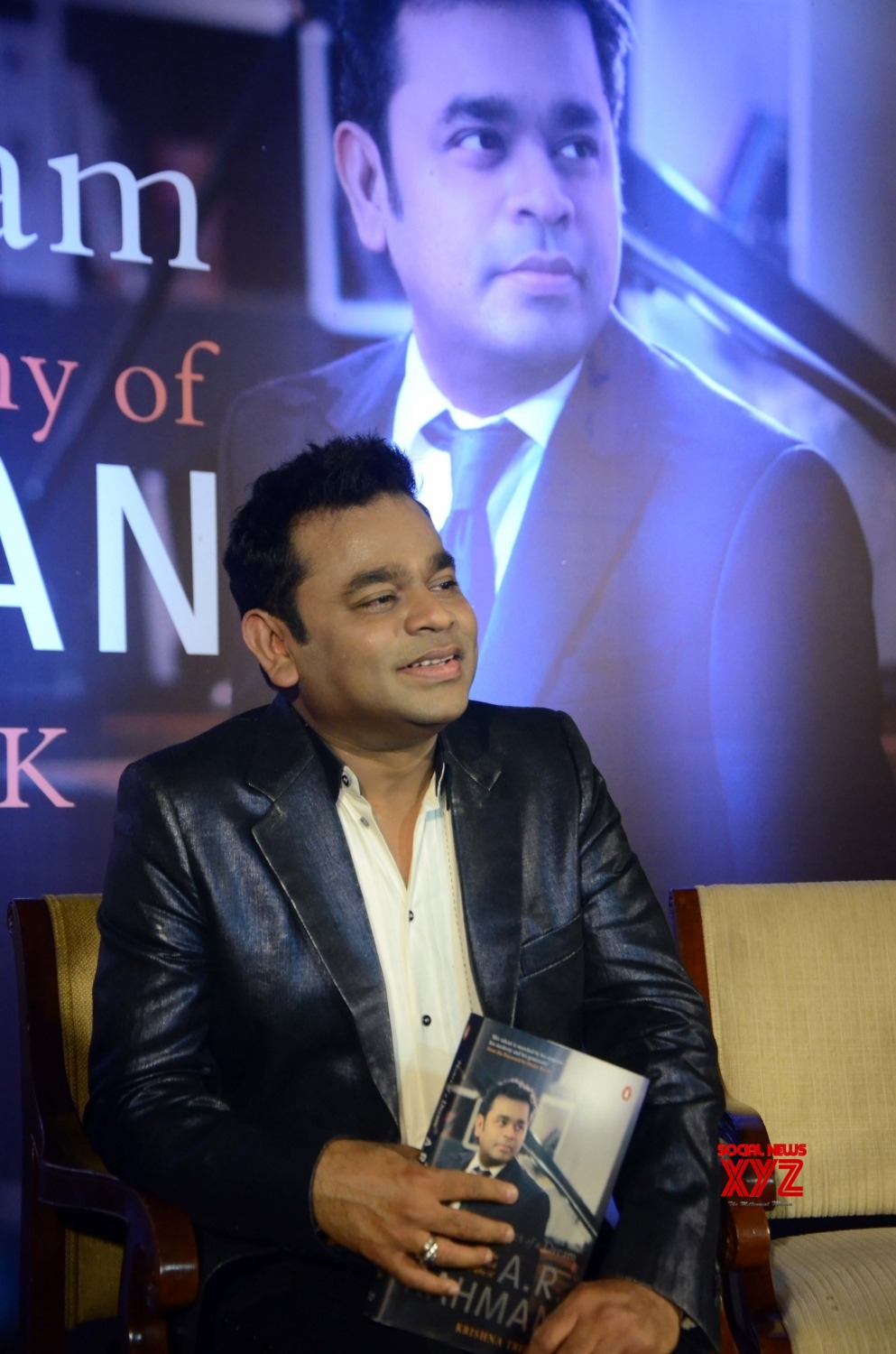 Mumbai: AR Rahman launches his biography #Gallery - Social News XYZ