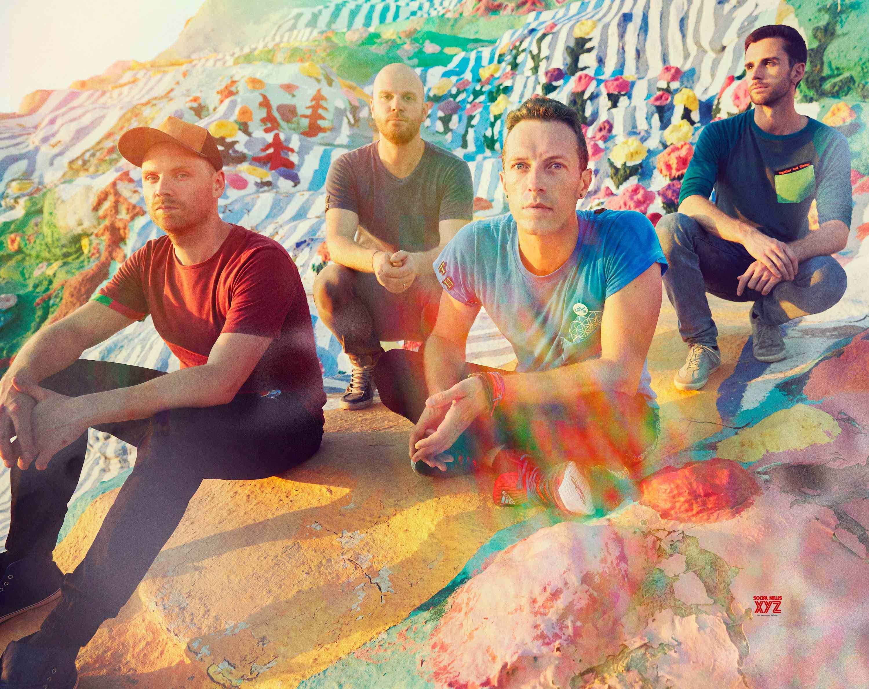 Coldplay: A Head Full of Dreams Movie HD Posters And Stills - Social ...