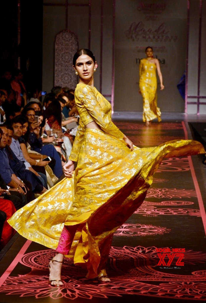 Kolkata: Masaba Gupta collection at the 5th edition of "Shaadi" # ...