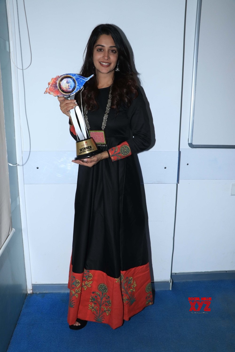 Mumbai: Dipika Kakar wins "Bigg Boss 12" #Gallery - Social News XYZ