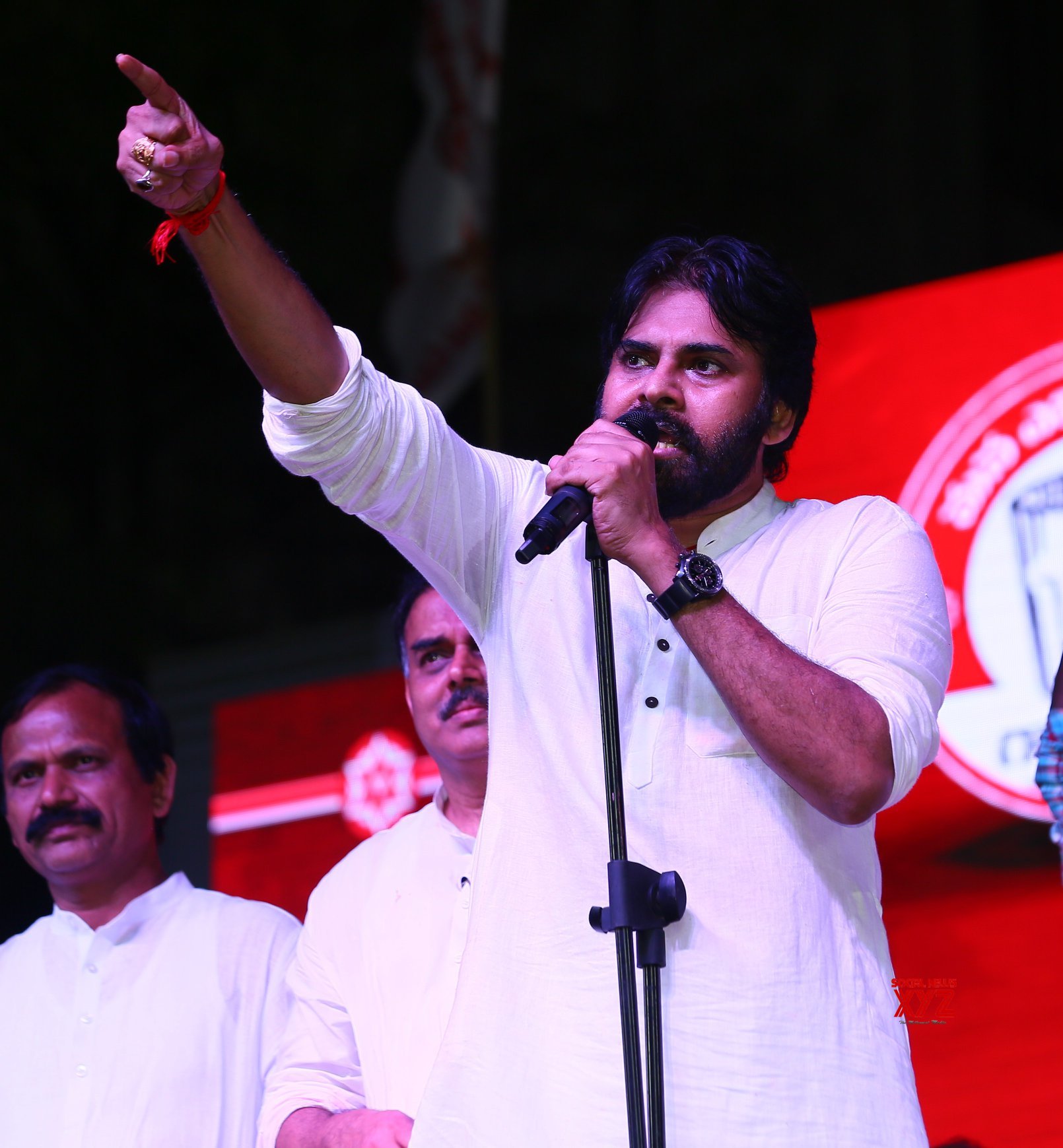 JanaSena Chief Pawan Kalyan's Janasena Sankharavam In Guntur Gallery ...