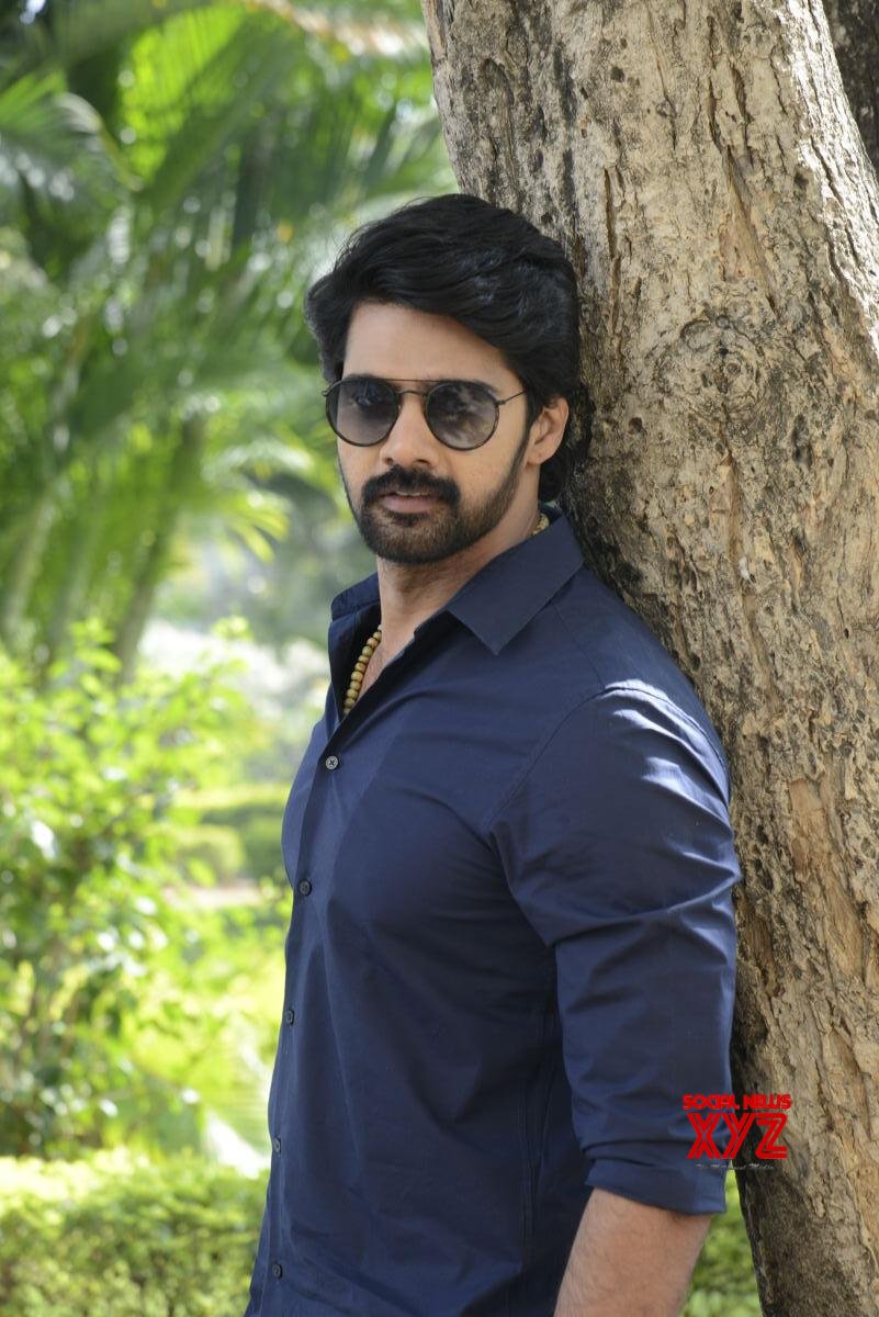 Hero Naveen Chandra Stills From Hero Heroine Movie Teaser Launch ...