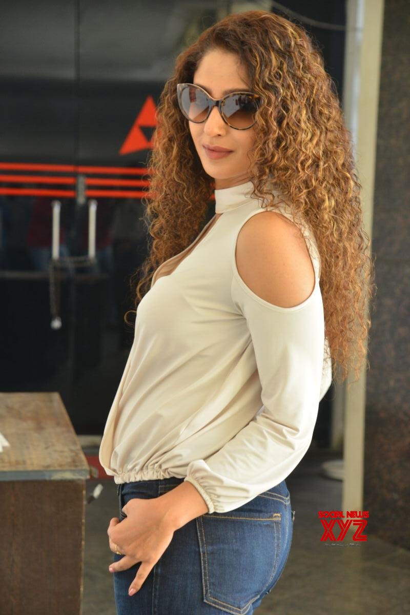 Actress Suman Ranganathan Stills From Kitty Party Movie Logo Launch ...